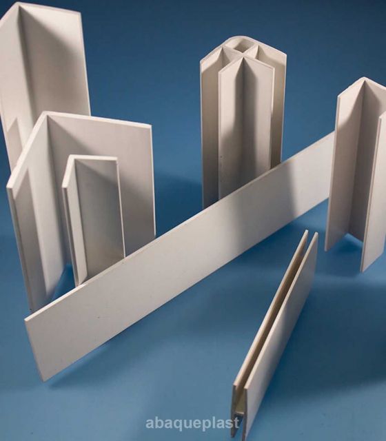 Tube PVC rigide transparent