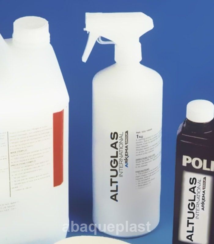 Special care cleaner pour le plexi